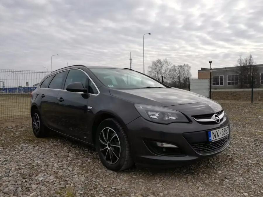 Brūns Opel Astra 2014 Saldus, ar dzinēja tilpumu 1.70 L un nobraukumu 197 tūkst. km par 5900 €, foto 4 vietnē AUTOMOTO.COM.LV