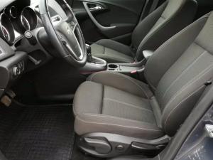 Brūns Opel Astra 2014 Saldus, ar dzinēja tilpumu 1.70 L un nobraukumu 197 tūkst. km par 5900 €, foto 7 vietnē AUTOMOTO.COM.LV