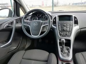 Brūns Opel Astra 2014 Saldus, ar dzinēja tilpumu 1.70 L un nobraukumu 197 tūkst. km par 5900 €, foto 8 vietnē AUTOMOTO.COM.LV