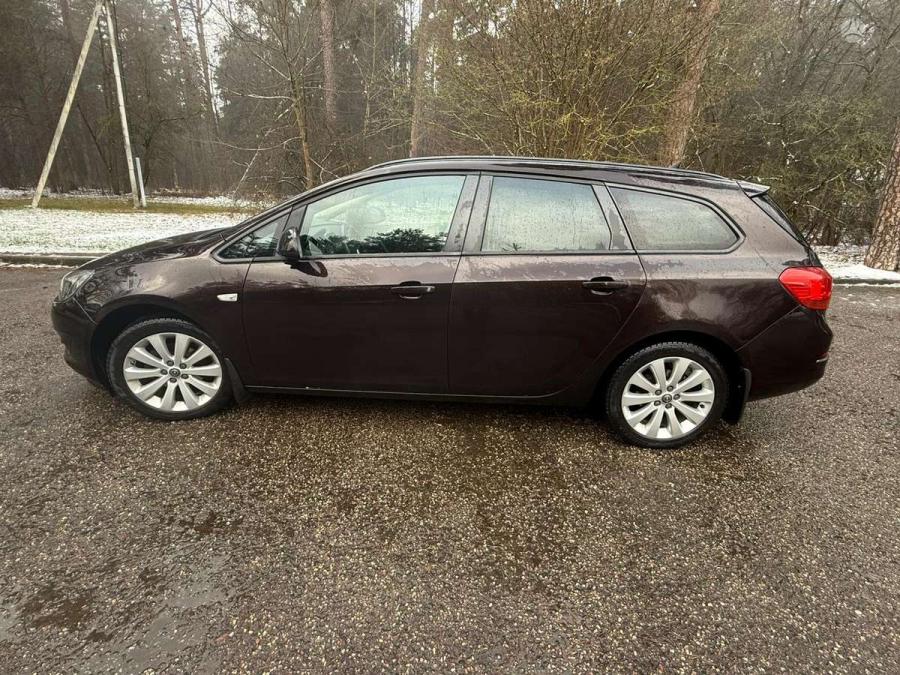 Brūns Opel Astra 2015 Kauņa, ar dzinēja tilpumu 1.60 L un nobraukumu 281 tūkst. km par 4500 €, foto 4 vietnē AUTOMOTO.COM.LV