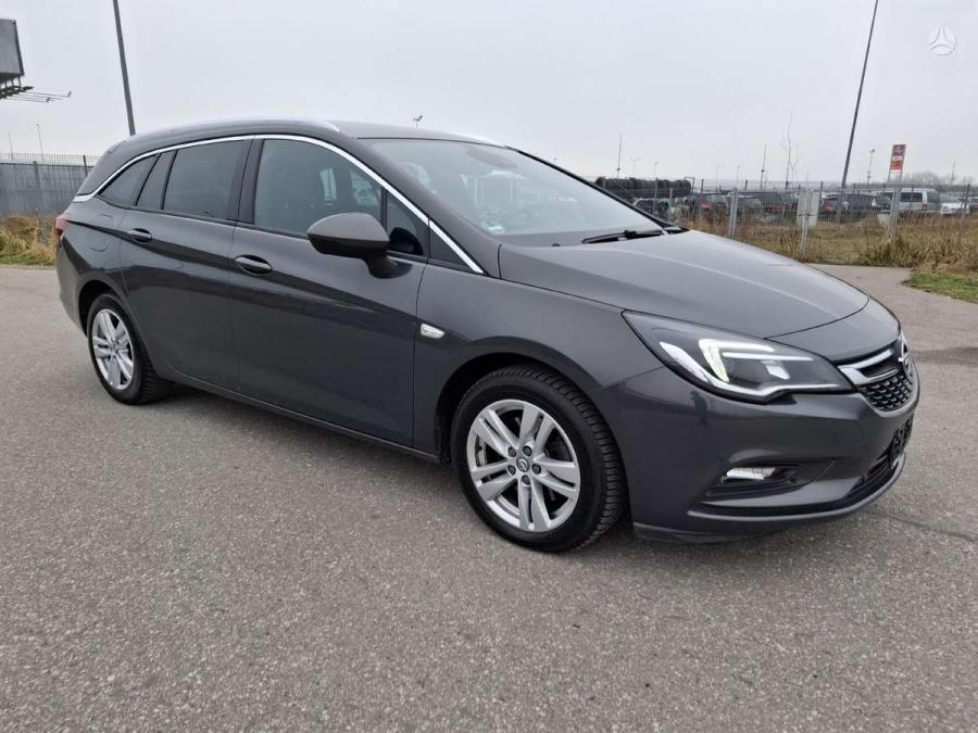 Brūns Opel Astra 2016 Marijampole, ar dzinēja tilpumu 1.60 L un nobraukumu 141 tūkst. km par 5900 €, foto 2 vietnē AUTOMOTO.COM.LV