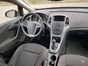 Brown Opel Astra 2016 in Marijampole, with an engine capacity of 1.40 L and mileage of 200 thousand km for 4350 €, photo 10 on AUTOMOTO.COM.LV