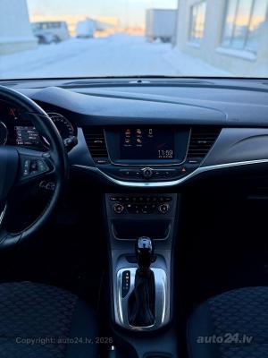 Brūns Opel Astra 2017 Tallina, ar dzinēja tilpumu 1.40 L un nobraukumu 128 tūkst. km par 8200 €, foto 13 vietnē AUTOMOTO.COM.LV