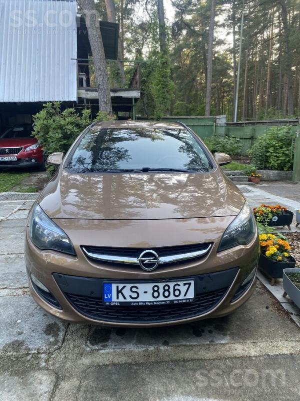 Brūns Opel Astra 2017 Jūrmala, ar dzinēja tilpumu 1.60 L un nobraukumu 54 tūkst. km par 7000 €, foto 1 vietnē AUTOMOTO.COM.LV