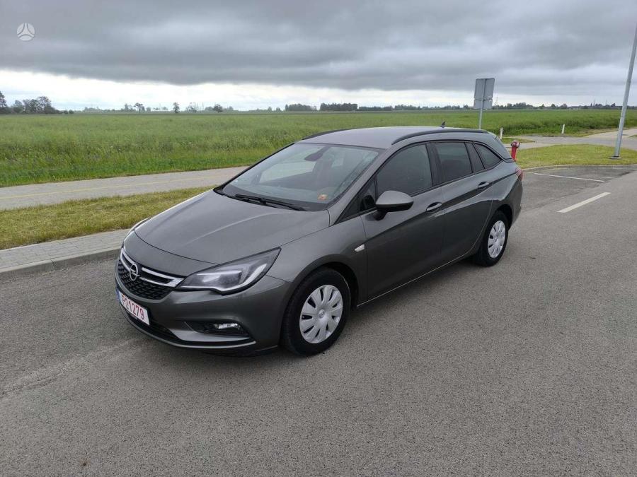 Brown Opel Astra 2017 in Marijampole, with an engine capacity of 1.60 L and mileage of 319 thousand km for 3999 €, photo 10 on AUTOMOTO.COM.LV