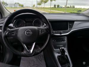Brown Opel Astra 2017 in Marijampole, with an engine capacity of 1.60 L and mileage of 319 thousand km for 3999 €, photo 16 on AUTOMOTO.COM.LV