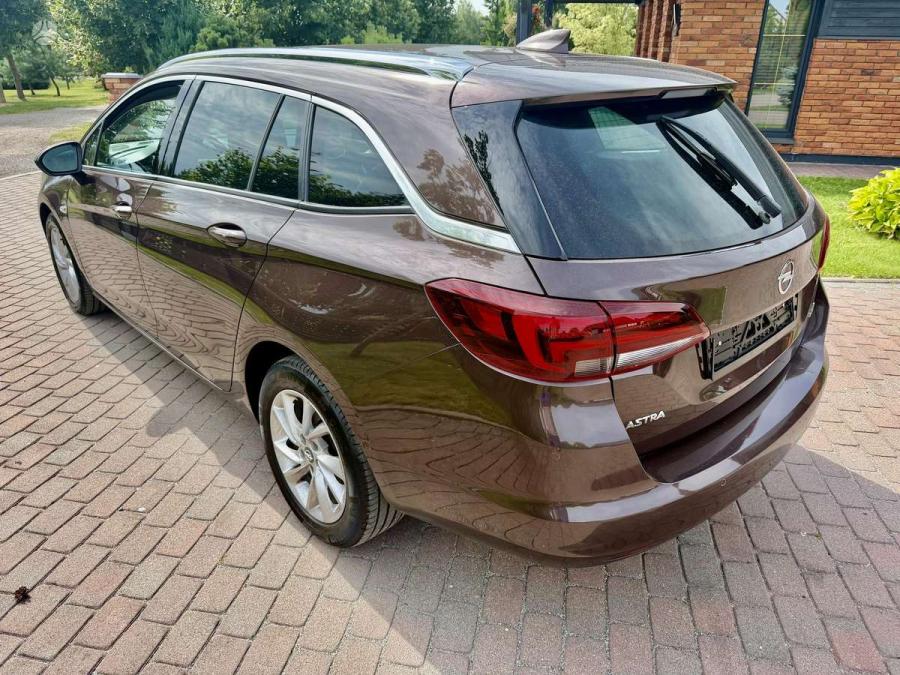 Brūns Opel Astra 2017 Radviliškis, ar dzinēja tilpumu 1.40 L un nobraukumu 158 tūkst. km par 5650 €, foto 3 vietnē AUTOMOTO.COM.LV