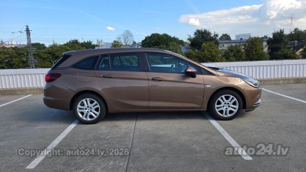 Brown Opel Astra 2017 in Tallinn, with an engine capacity of 1.00 L and mileage of 114 thousand km for 6900 €, photo 9 on AUTOMOTO.COM.LV