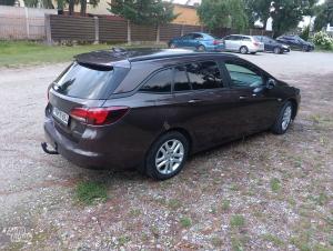 Brown Opel Astra 2018 in Kaunas, with an engine capacity of 1.60 L and mileage of 224 thousand km for 5500 €, photo 9 on AUTOMOTO.COM.LV