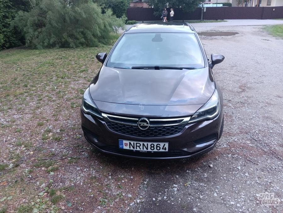Brown Opel Astra 2018 in Kaunas, with an engine capacity of 1.60 L and mileage of 224 thousand km for 5500 €, photo 10 on AUTOMOTO.COM.LV