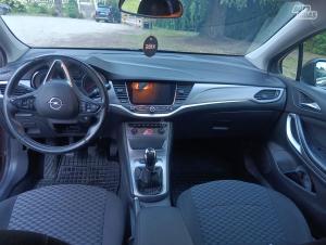 Brown Opel Astra 2018 in Kaunas, with an engine capacity of 1.60 L and mileage of 224 thousand km for 5500 €, photo 15 on AUTOMOTO.COM.LV