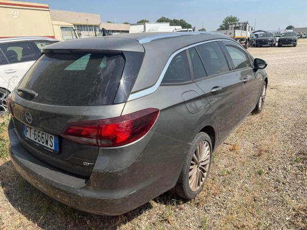 Brūns Opel Astra 2019 Vilkaviškis, ar dzinēja tilpumu 1.60 L un nobraukumu 300 tūkst. km par 2100 €, foto 3 vietnē AUTOMOTO.COM.LV