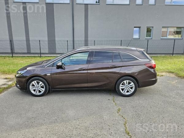 Brūns Opel Astra 2019 Rīga, ar dzinēja tilpumu 1.60 L un nobraukumu 152 tūkst. km par 7800 €, foto 2 vietnē AUTOMOTO.COM.LV
