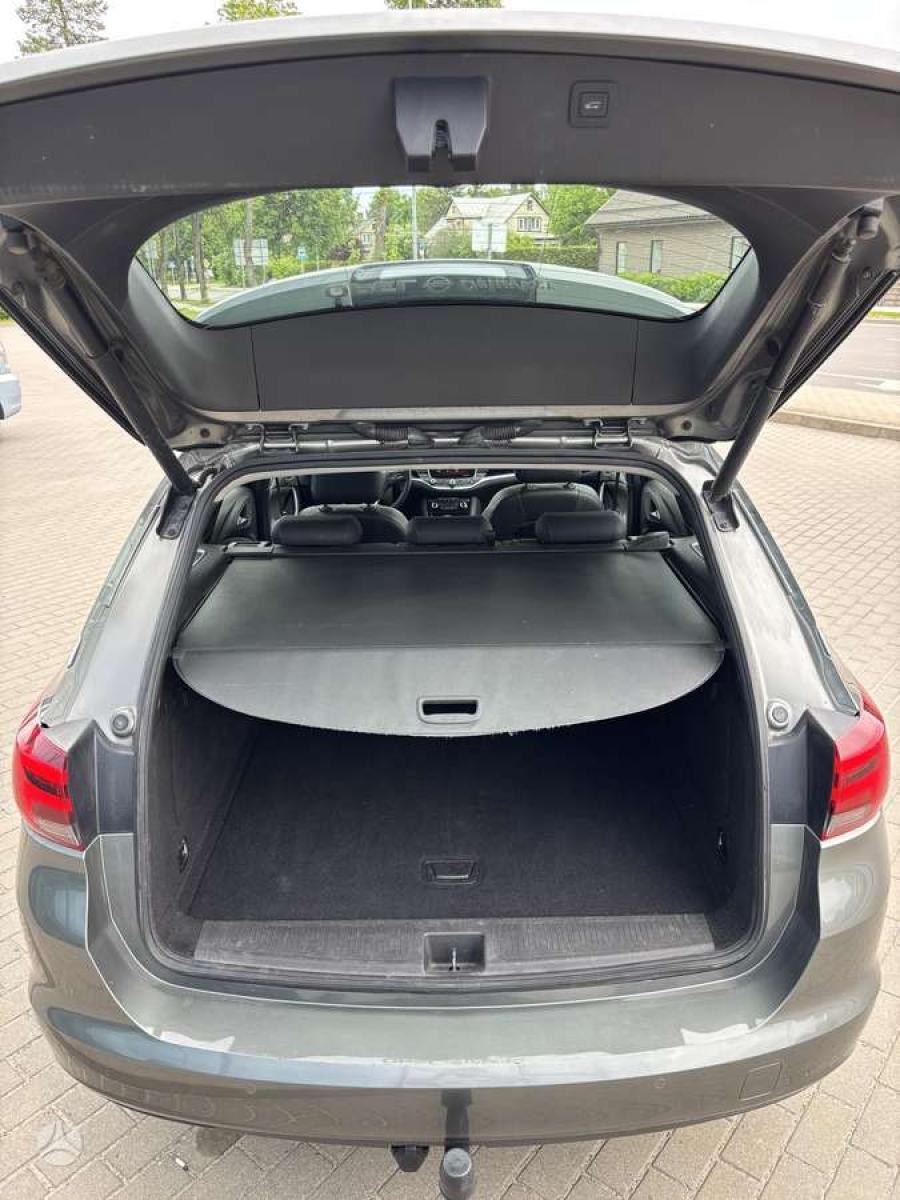 Brūns Opel Astra 2019 Utena, ar dzinēja tilpumu 1.60 L un nobraukumu 173 tūkst. km par 7499 €, foto 9 vietnē AUTOMOTO.COM.LV