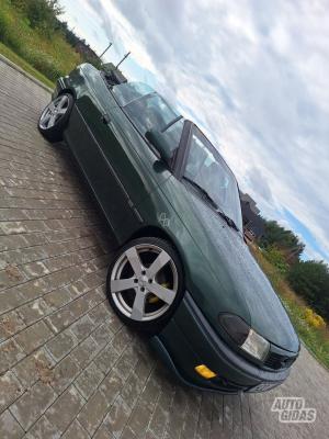Opel Astra 1997 in Vilnius, with an engine capacity of 1.60 L and mileage of 230 thousand km for 1800 €, photo 6 on AUTOMOTO.COM.LV