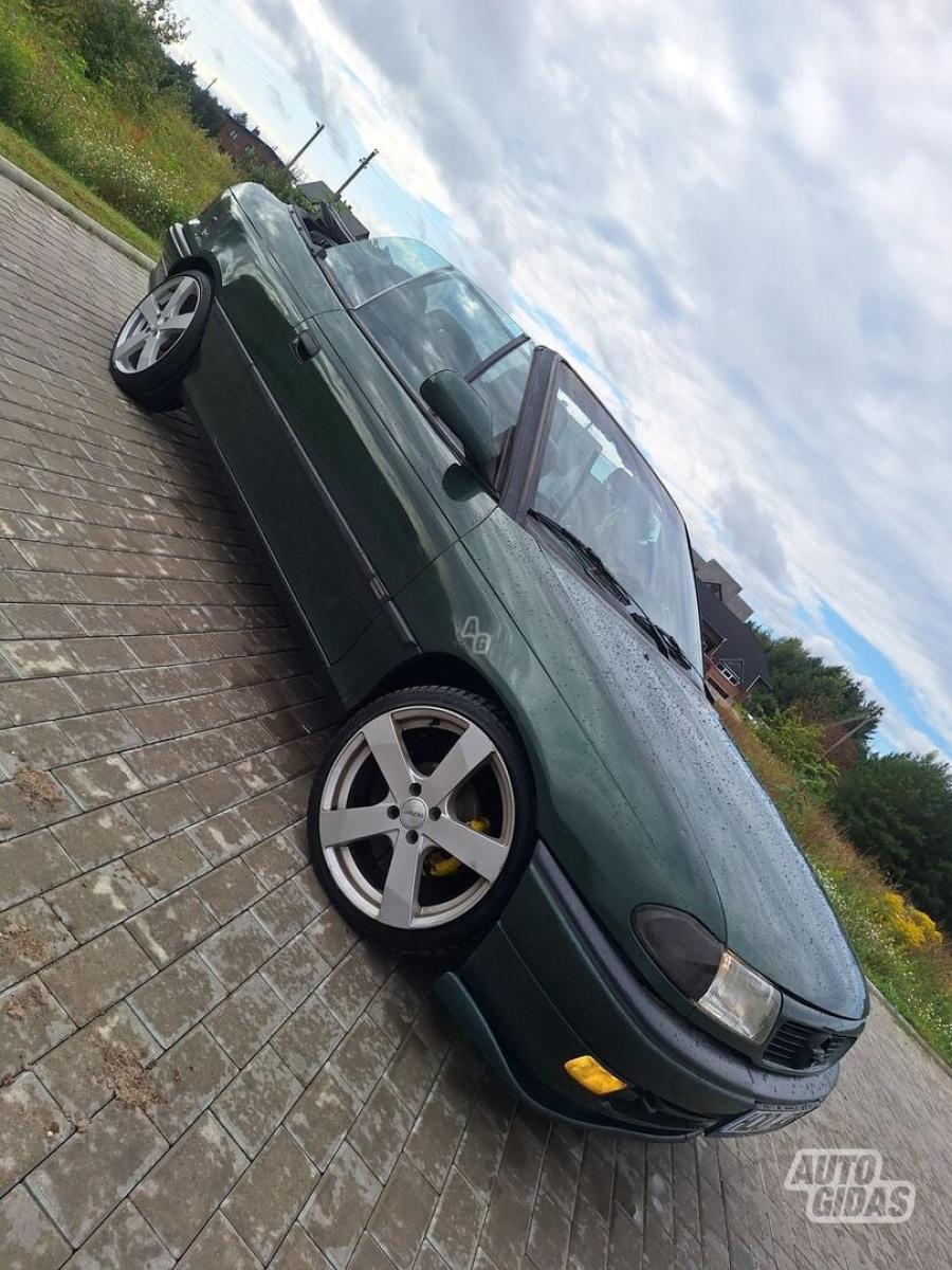 Opel Astra 1997 in Vilnius, with an engine capacity of 1.60 L and mileage of 230 thousand km for 1800 €, photo 6 on AUTOMOTO.COM.LV