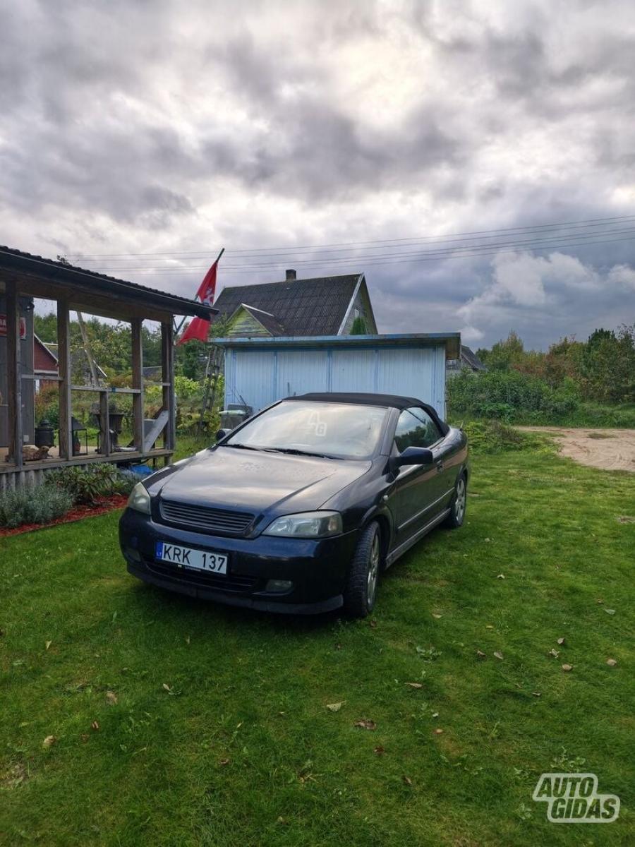 Opel Astra 2003 in Vilnius, with an engine capacity of 2.20 L and mileage of 260 thousand km for 1499 €, photo 7 on AUTOMOTO.COM.LV