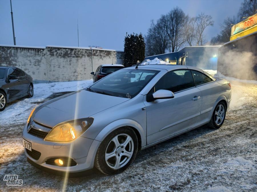 Opel Astra 2006 in Kaunas, with an engine capacity of 1.90 L and mileage of 367 thousand km for 1358 €, photo 1 on AUTOMOTO.COM.LV