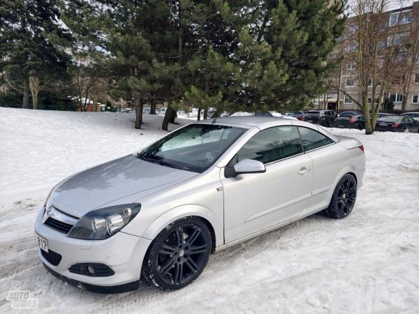 Opel Astra 2006 in Kaunas, with an engine capacity of 1.90 L and mileage of 367 thousand km for 1398 €, photo 2 on AUTOMOTO.COM.LV