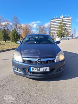Opel Astra 2006 in Alytus, with an engine capacity of 1.90 L and mileage of 295 thousand km for 2000 €, photo 5 on AUTOMOTO.COM.LV