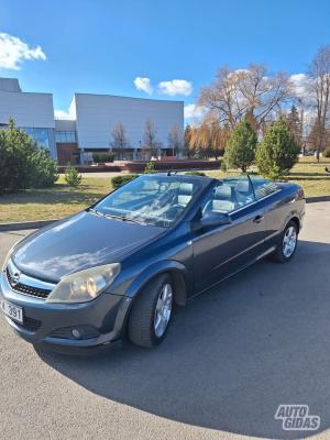 Opel Astra 2006 in Alytus, with an engine capacity of 1.90 L and mileage of 295 thousand km for 2000 €, photo 8 on AUTOMOTO.COM.LV