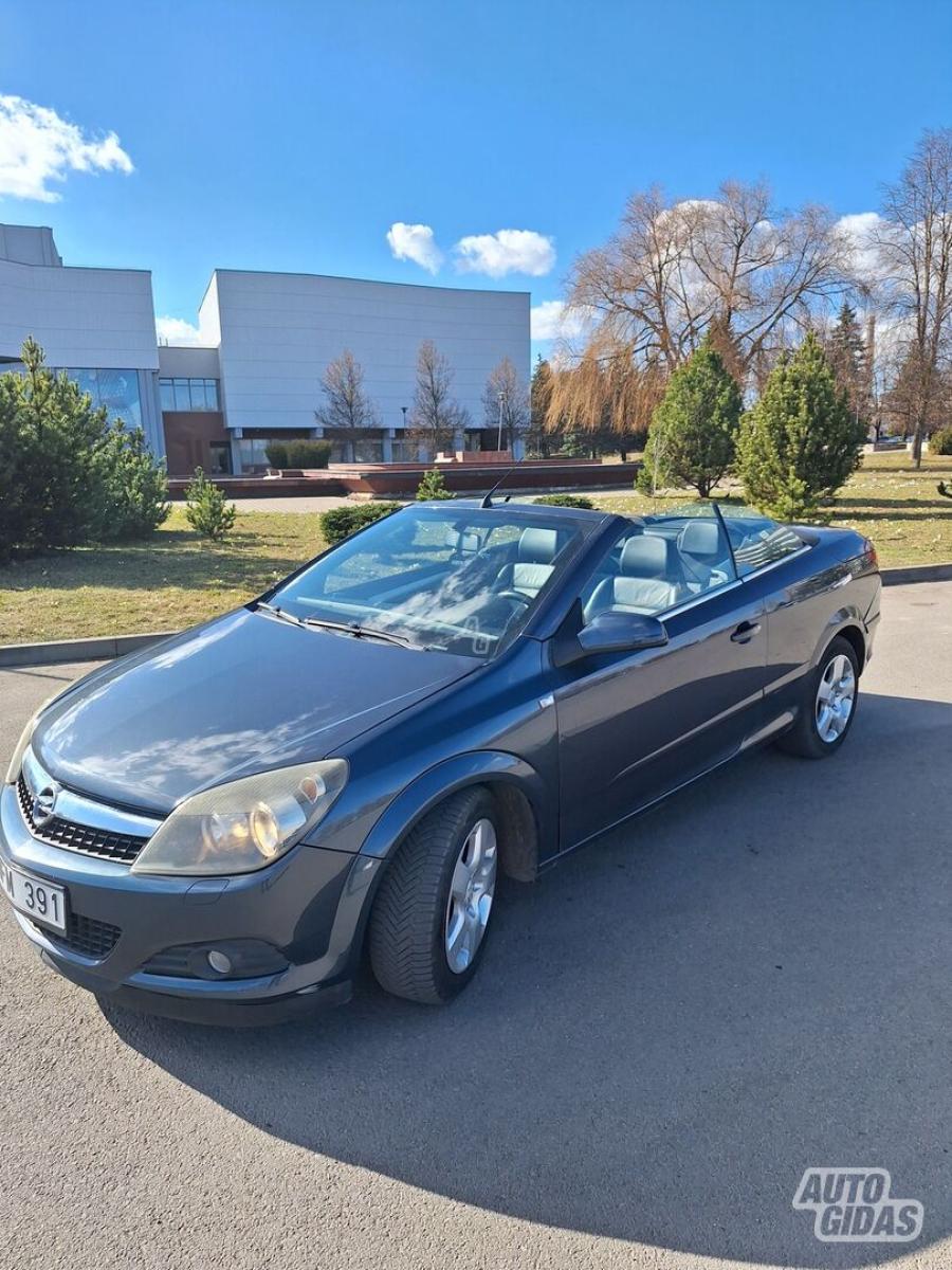 Opel Astra 2006 in Alytus, with an engine capacity of 1.90 L and mileage of 295 thousand km for 2000 €, photo 8 on AUTOMOTO.COM.LV