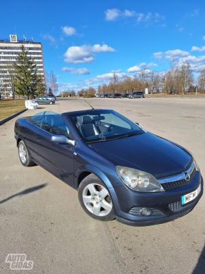 Opel Astra 2006 in Alytus, with an engine capacity of 1.90 L and mileage of 295 thousand km for 2000 €, photo 9 on AUTOMOTO.COM.LV