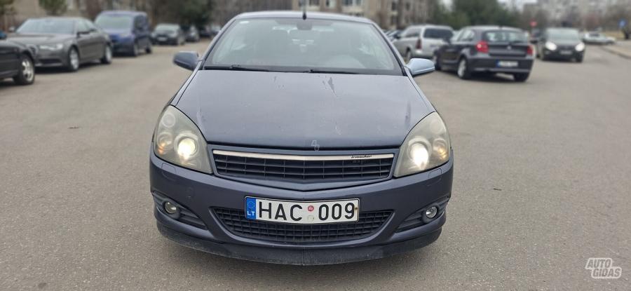 Opel Astra 2007 in Vilnius, with an engine capacity of 1.80 L and mileage of 310 thousand km for 750 €, photo 2 on AUTOMOTO.COM.LV
