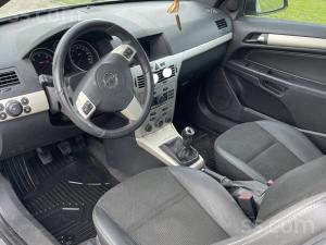 Opel Astra 2007 Ogre, ar dzinēja tilpumu 1.90 L un nobraukumu 258 tūkst. km par 2200 €, foto 9 vietnē AUTOMOTO.COM.LV