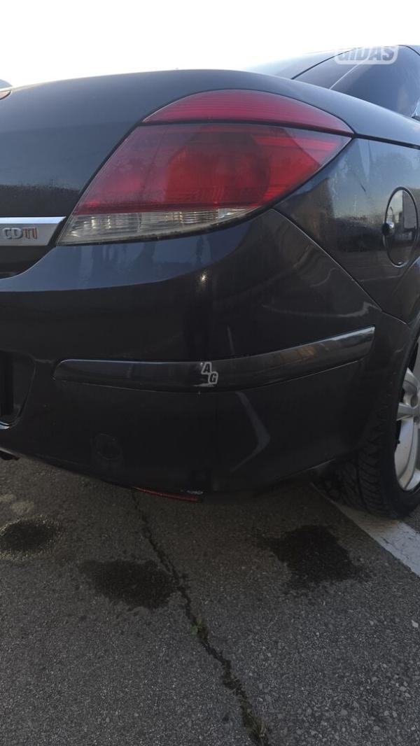 Opel Astra 2007 Kauņa, ar dzinēja tilpumu 1.90 L un nobraukumu 264 tūkst. km par 1300 €, foto 7 vietnē AUTOMOTO.COM.LV