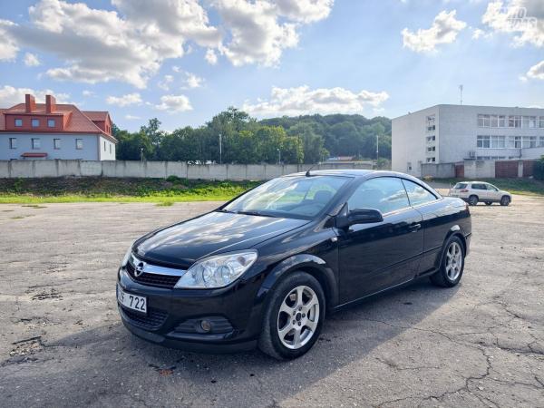 Opel Astra 2008 in Kaunas, with an engine capacity of 1.90 L and mileage of 310 thousand km for 1798 €, photo 3 on AUTOMOTO.COM.LV