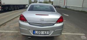 Opel Astra 2009 in Vilnius, with an engine capacity of 1.80 L and mileage of 211 thousand km for 1650 €, photo 6 on AUTOMOTO.COM.LV