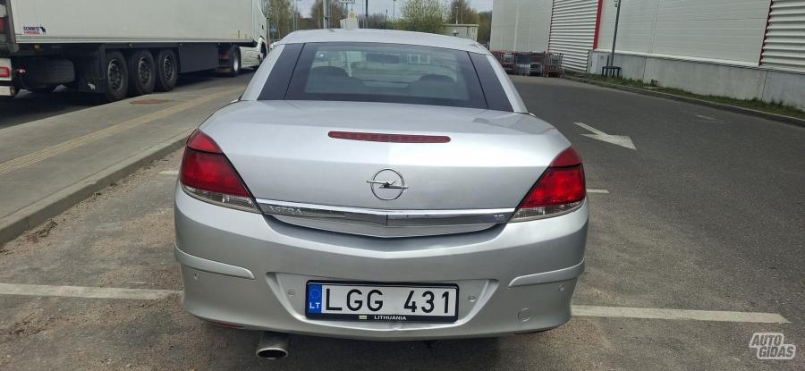 Opel Astra 2009 in Vilnius, with an engine capacity of 1.80 L and mileage of 211 thousand km for 1650 €, photo 6 on AUTOMOTO.COM.LV