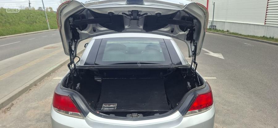 Opel Astra 2009 in Vilnius, with an engine capacity of 1.80 L and mileage of 211 thousand km for 1650 €, photo 14 on AUTOMOTO.COM.LV