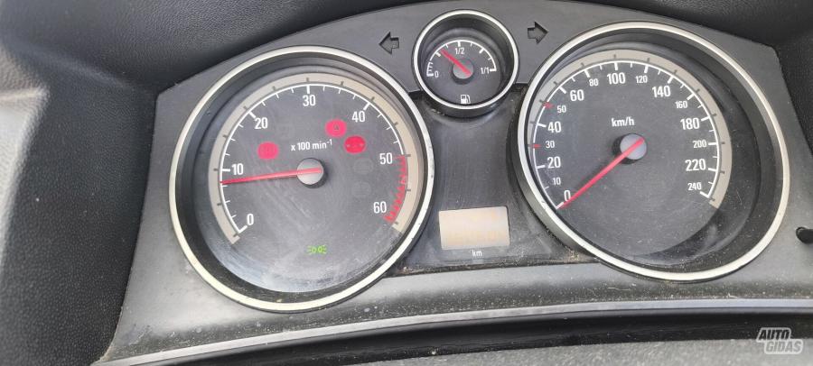 Opel Astra 2009 Jonava, ar dzinēja tilpumu 1.90 L un nobraukumu 360 tūkst. km par 2400 €, foto 5 vietnē AUTOMOTO.COM.LV
