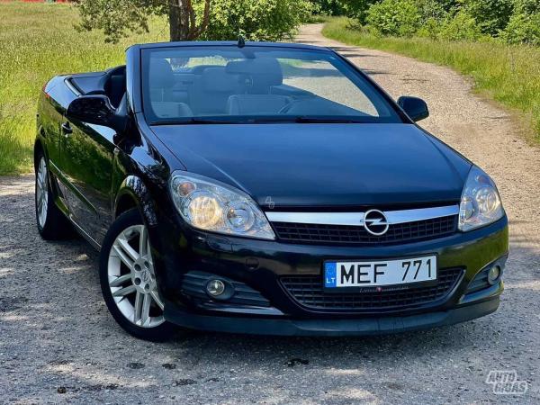 Opel Astra 2011 in Vilnius, with an engine capacity of 1.90 L and mileage of 281 thousand km for 3650 €, photo 1 on AUTOMOTO.COM.LV
