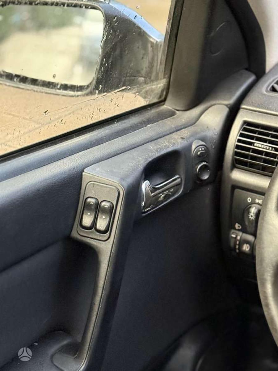 Opel Astra 2003 Viļņa, ar dzinēja tilpumu 1.70 L un nobraukumu 399 tūkst. km par 250 €, foto 7 vietnē AUTOMOTO.COM.LV