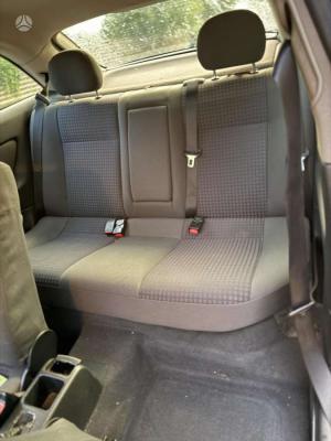 Opel Astra 2003 Viļņa, ar dzinēja tilpumu 1.70 L un nobraukumu 399 tūkst. km par 250 €, foto 8 vietnē AUTOMOTO.COM.LV