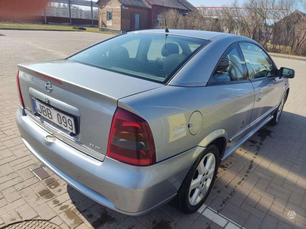 Opel Astra 2005 in Kazlu Ruda, with an engine capacity of 2.20 L and mileage of 274 thousand km for 1100 €, photo 5 on AUTOMOTO.COM.LV