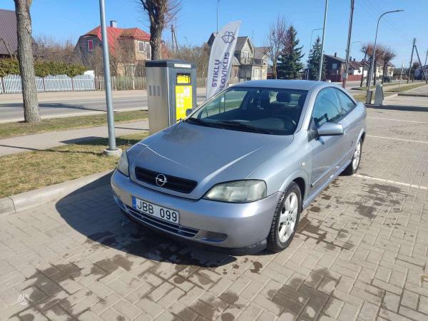 Opel Astra 2005 in Kazlu Ruda, with an engine capacity of 2.20 L and mileage of 274 thousand km for 1100 €, photo 9 on AUTOMOTO.COM.LV