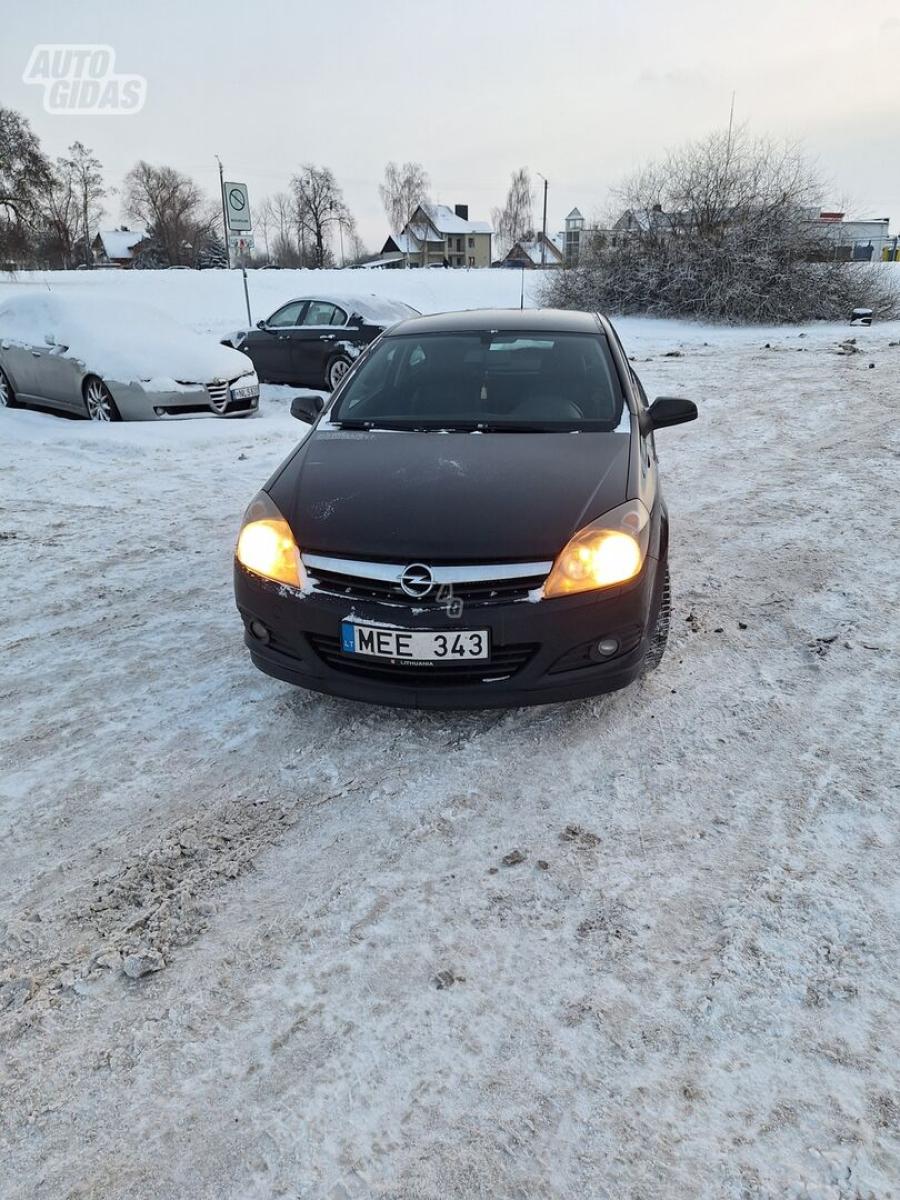 Opel Astra 2006 in Kaunas, with an engine capacity of 1.90 L and mileage of 230 thousand km for 1550 €, photo 1 on AUTOMOTO.COM.LV