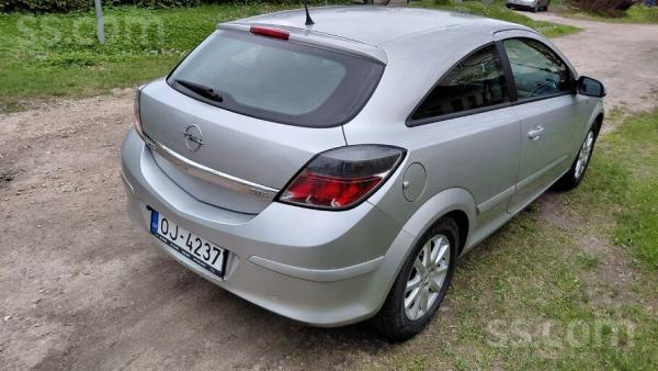 Opel Astra 2006 Jelgava, ar dzinēja tilpumu 1.60 L un nobraukumu 237 tūkst. km par 2000 €, foto 3 vietnē AUTOMOTO.COM.LV