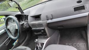 Opel Astra 2006 Jelgava, ar dzinēja tilpumu 1.60 L un nobraukumu 237 tūkst. km par 2000 €, foto 6 vietnē AUTOMOTO.COM.LV