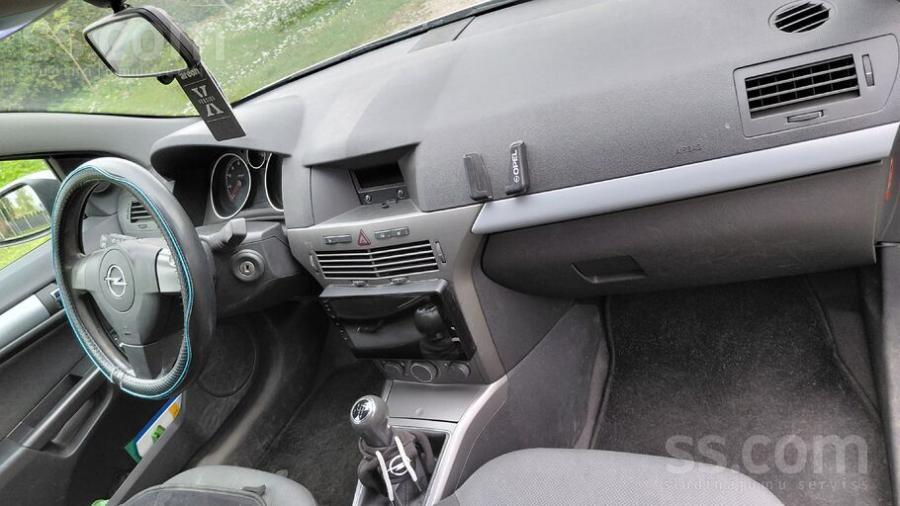 Opel Astra 2006 Jelgava, ar dzinēja tilpumu 1.60 L un nobraukumu 237 tūkst. km par 2000 €, foto 6 vietnē AUTOMOTO.COM.LV