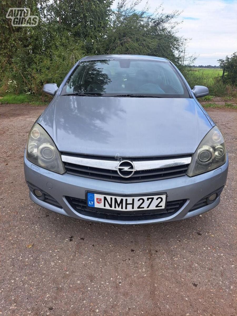 Opel Astra 2006 in Radviliskis, with an engine capacity of 1.70 L and mileage of 310 thousand km for 800 €, photo 1 on AUTOMOTO.COM.LV