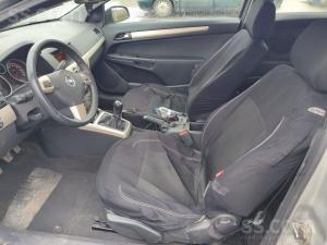 Opel Astra 2007 Jelgava, ar dzinēja tilpumu 1.60 L un nobraukumu 162 tūkst. km par 2000 €, foto 8 vietnē AUTOMOTO.COM.LV