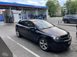 Opel Astra 2008 Kauņa, ar dzinēja tilpumu 1.40 L un nobraukumu 219 tūkst. km par 1750 €, foto  vietnē AUTOMOTO.COM.LV