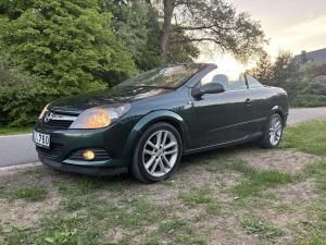 Green Opel Astra 2006 in Vilnius, with an engine capacity of 1.91 L and mileage of 286 thousand km for 1960 €, photo 16 on AUTOMOTO.COM.LV