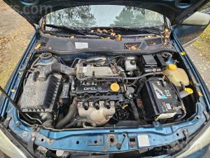 Zaļš Opel Astra 1999 Rīga, ar dzinēja tilpumu 1.60 L un nobraukumu 262 tūkst. km par 870 €, foto 8 vietnē AUTOMOTO.COM.LV