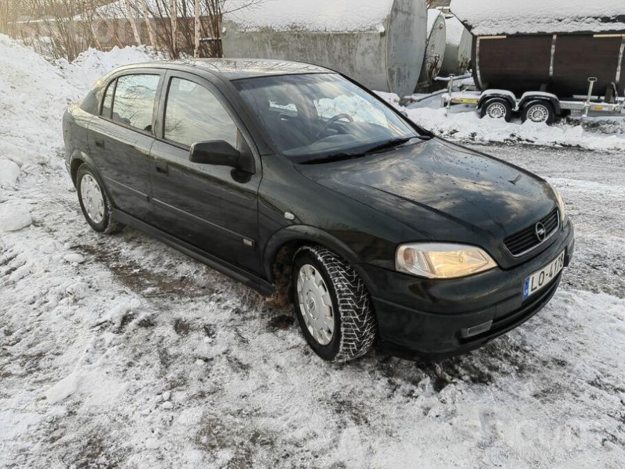 Zaļš Opel Astra 2002 Liepāja, ar dzinēja tilpumu 1.70 L un nobraukumu 408 tūkst. km par 1050 €, foto 1 vietnē AUTOMOTO.COM.LV